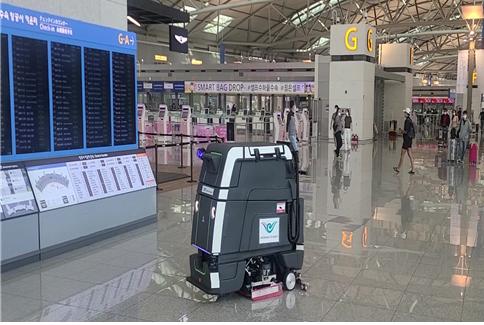 Incheon International Airport introduces AI self-driving cleaning robot